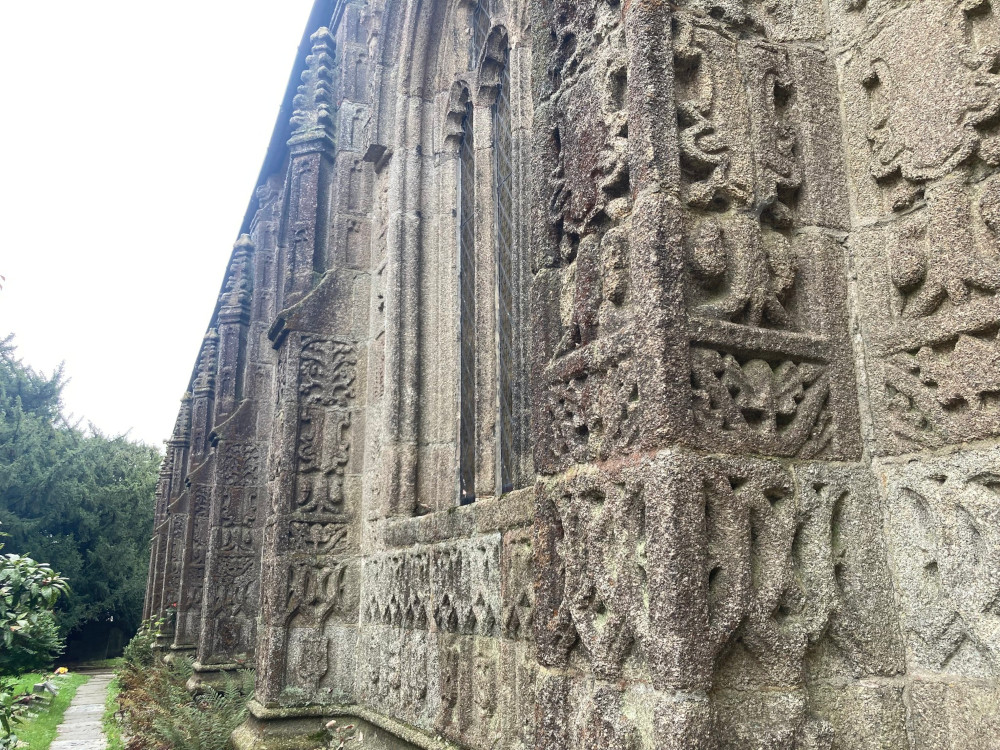The wall of the spectacular carved church in Launceston. – I Am A Polar ...