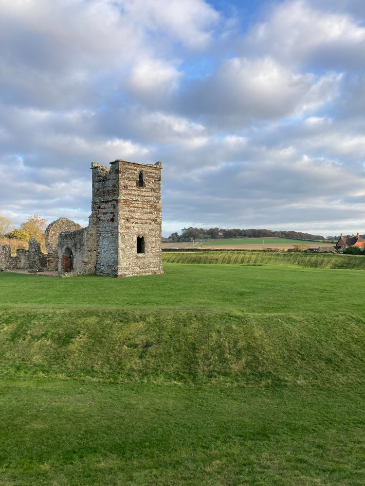 Knowlton Church: the most haunted church in Dorset – I Am A Polar Bear